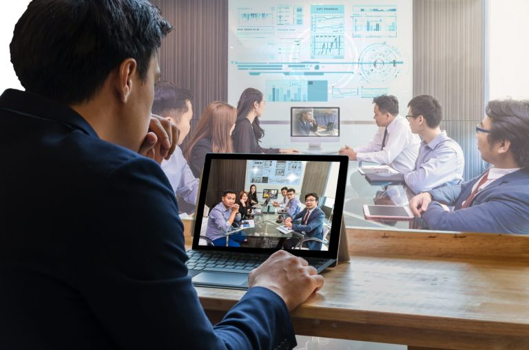 Roomminister – HotDesk and Meeting Room Booking System